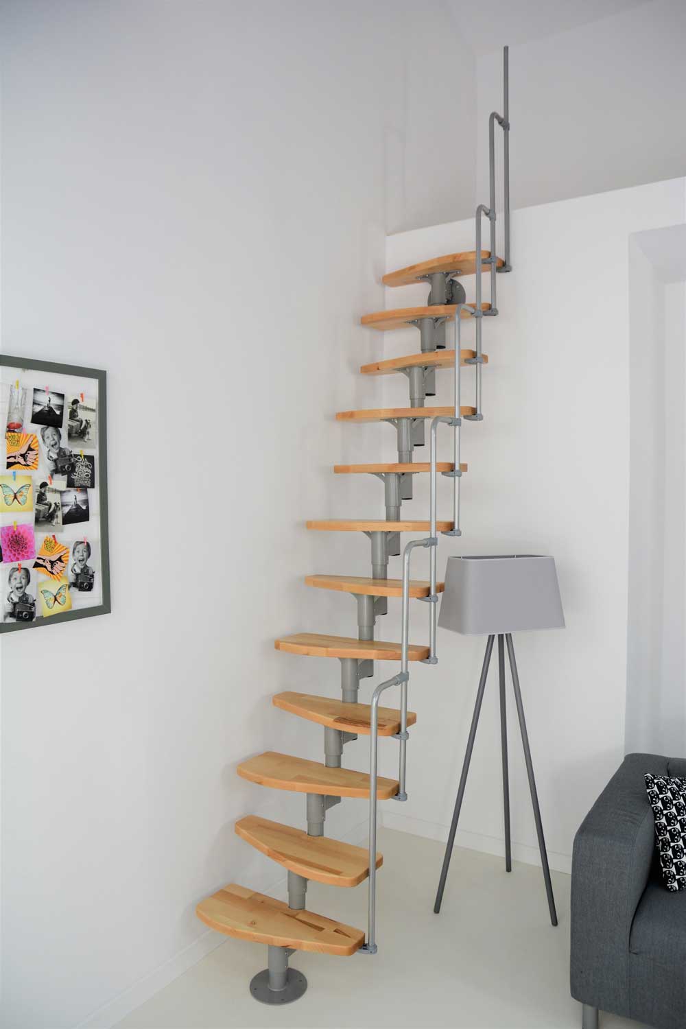 Scala in kit per interno salvaspazio monaco faggio/grigio